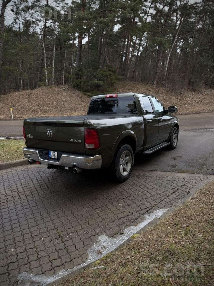 Green Dodge RAM 2012 in Riga, with an engine capacity of 5.70 L and mileage of 397 thousand km for 11500 €, photo 6 on AUTOMOTO.COM.LV