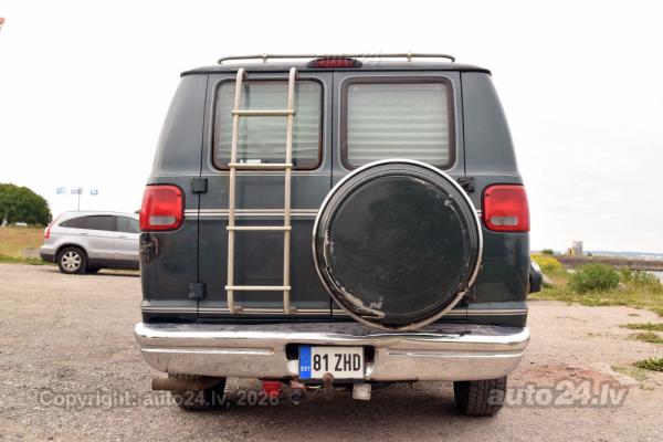 Zaļš Dodge RAM 1995 Tallina, ar dzinēja tilpumu 5.20 L un nobraukumu 155 tūkst. km par 2500 €, foto 10 vietnē AUTOMOTO.COM.LV