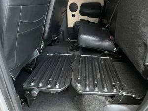 Pelēks Dodge RAM 2005 Rīga, ar dzinēja tilpumu 5.70 L un nobraukumu 220 tūkst. km par 11990 €, foto 9 vietnē AUTOMOTO.COM.LV