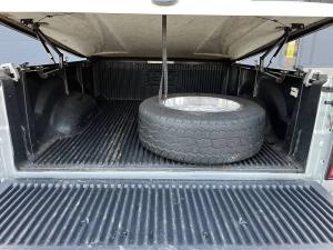 Pelēks Dodge RAM 2005 Rīga, ar dzinēja tilpumu 5.70 L un nobraukumu 220 tūkst. km par 11990 €, foto 14 vietnē AUTOMOTO.COM.LV