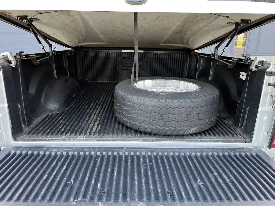Pelēks Dodge RAM 2005 Rīga, ar dzinēja tilpumu 5.70 L un nobraukumu 220 tūkst. km par 11990 €, foto 14 vietnē AUTOMOTO.COM.LV