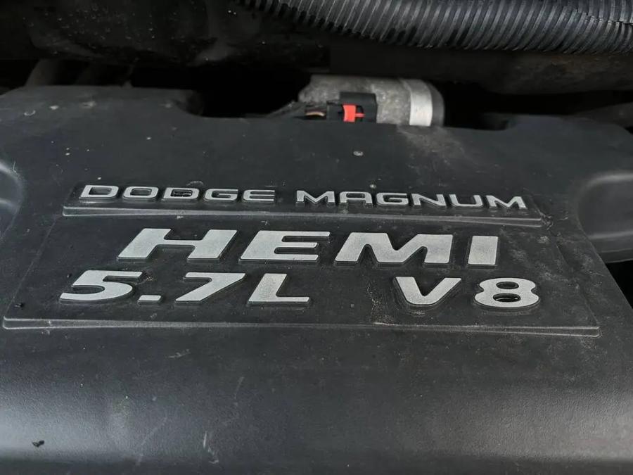Pelēks Dodge RAM 2005 Rīga, ar dzinēja tilpumu 5.70 L un nobraukumu 220 tūkst. km par 11990 €, foto 26 vietnē AUTOMOTO.COM.LV