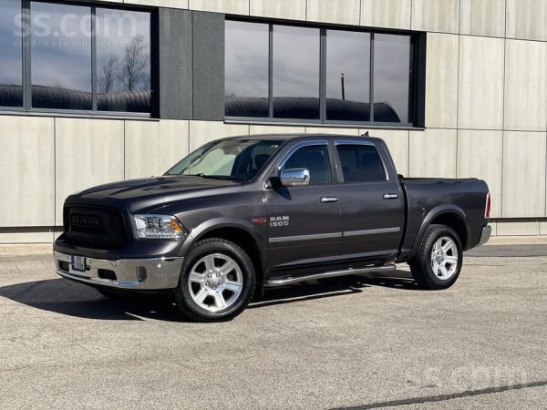 Pelēks Dodge RAM 2014 Rīga, ar dzinēja tilpumu 3.00 L un nobraukumu 188 tūkst. km par 25990 €, foto 1 vietnē AUTOMOTO.COM.LV
