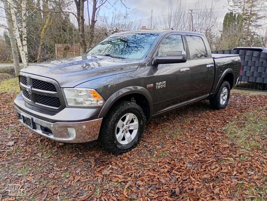 Pelēks Dodge RAM 2015 Šauļi, ar dzinēja tilpumu 5.70 L un nobraukumu 299 tūkst. km par 12700 €, foto 5 vietnē AUTOMOTO.COM.LV