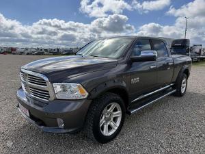 Grey Dodge RAM 2016 in Vilnius, with an engine capacity of 3.00 L and mileage of 198 thousand km for 18600 €, photo 20 on AUTOMOTO.COM.LV
