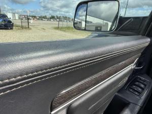 Grey Dodge RAM 2016 in Vilnius, with an engine capacity of 3.00 L and mileage of 198 thousand km for 18600 €, photo 87 on AUTOMOTO.COM.LV