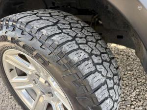 Grey Dodge RAM 2016 in Vilnius, with an engine capacity of 3.00 L and mileage of 198 thousand km for 18600 €, photo 100 on AUTOMOTO.COM.LV