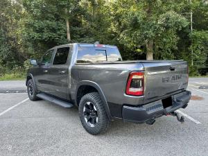 Серый Додж РАМ 2021 в Клайпеда, объемом двигателя 5.65 л и пробегом 113 тыс. км за 36900 €, фото 5 на AUTOMOTO.COM.LV