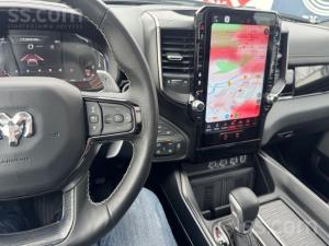 Pelēks Dodge RAM 2025 Jelgava, ar dzinēja tilpumu 3.00 L un nobraukumu 10 tūkst. km par 77440 €, foto 9 vietnē AUTOMOTO.COM.LV