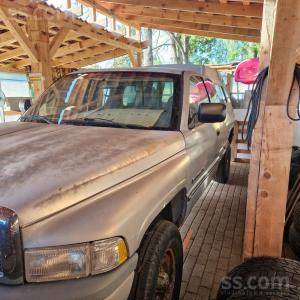 Pelēks Dodge RAM 1996 Daugavpils, ar dzinēja tilpumu 5.20 L un nobraukumu 185 tūkst. km par 5990 €, foto 7 vietnē AUTOMOTO.COM.LV