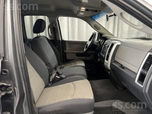 Серый Додж РАМ 2010 в Рига, объемом двигателя 4.70 л и пробегом 220 тыс. км за 14490 €, фото 20 на AUTOMOTO.COM.LV