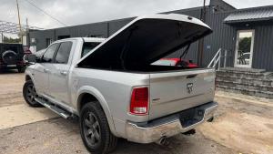 Grey Dodge RAM 2018 in Ukmerge, with an engine capacity of 3.00 L and mileage of 161 thousand km for 14999 €, photo 3 on AUTOMOTO.COM.LV