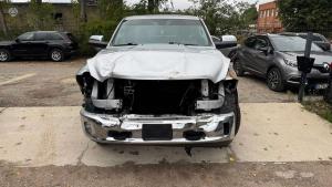 Grey Dodge RAM 2018 in Ukmerge, with an engine capacity of 3.00 L and mileage of 161 thousand km for 14999 €, photo 8 on AUTOMOTO.COM.LV