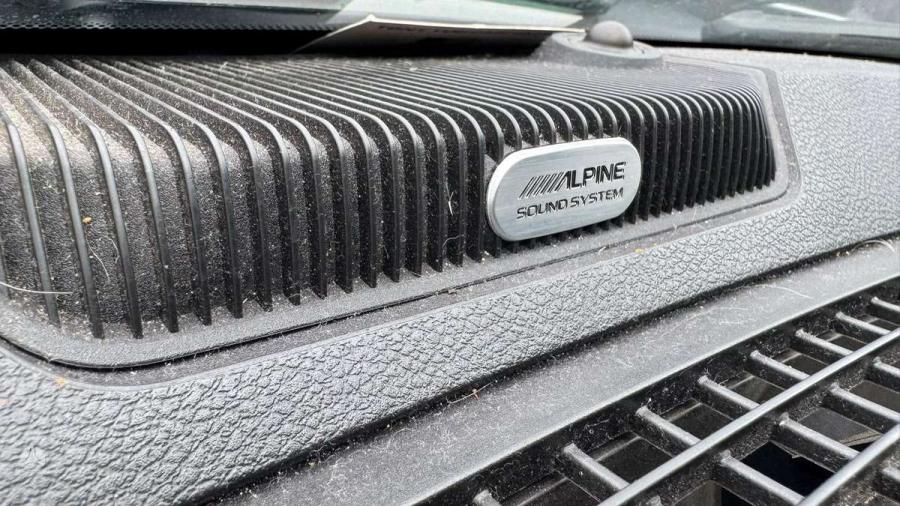 Grey Dodge RAM 2018 in Ukmerge, with an engine capacity of 3.00 L and mileage of 161 thousand km for 14999 €, photo 17 on AUTOMOTO.COM.LV