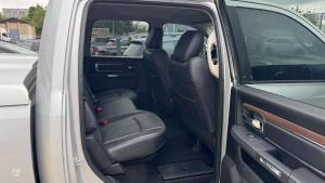 Grey Dodge RAM 2018 in Ukmerge, with an engine capacity of 3.00 L and mileage of 161 thousand km for 14999 €, photo 22 on AUTOMOTO.COM.LV