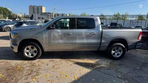 Grey Dodge RAM 2019 in Ukmerge, with an engine capacity of 5.65 L and mileage of 66 thousand km for 17999 €, photo 5 on AUTOMOTO.COM.LV