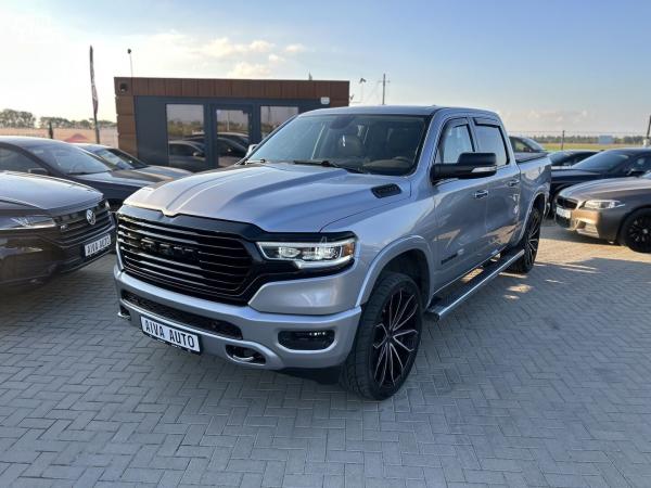 Grey Dodge RAM 2019 in Kaunas, with an engine capacity of 5.70 L and mileage of 136 thousand km for 38300 €, photo 1 on AUTOMOTO.COM.LV