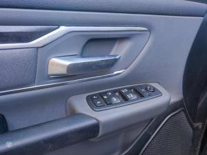 Pelēks Dodge RAM 2020 Kauņa, ar dzinēja tilpumu 0.00 L un nobraukumu 80 tūkst. km par 11800 €, foto 32 vietnē AUTOMOTO.COM.LV