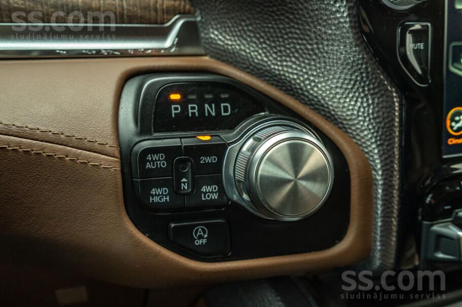 Grey Dodge RAM 2021 in Riga, with an engine capacity of 5.70 L and mileage of 230 thousand km for 41000 €, photo 17 on AUTOMOTO.COM.LV