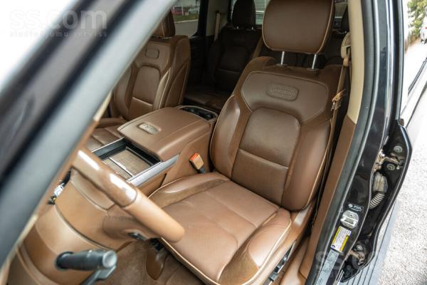 Pelēks Dodge RAM 2021 Rīga, ar dzinēja tilpumu 5.70 L un nobraukumu 230 tūkst. km par 39500 €, foto 6 vietnē AUTOMOTO.COM.LV