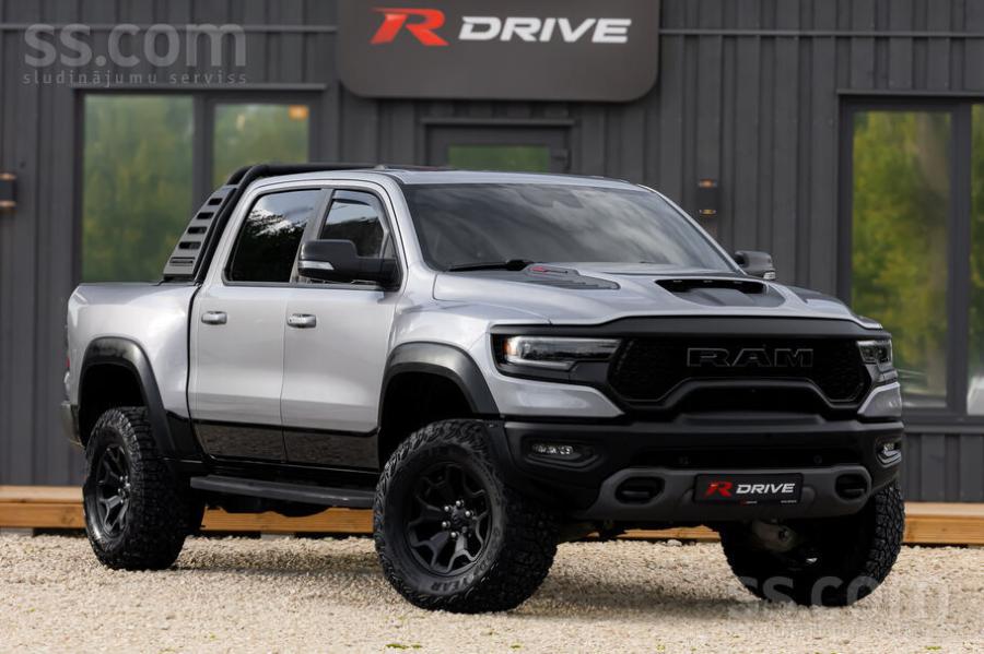 Grey Dodge RAM 2021 in Jelgava, with an engine capacity of 6.20 L and mileage of 77 thousand km for 79900 €, photo 1 on AUTOMOTO.COM.LV
