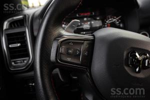 Grey Dodge RAM 2021 in Jelgava, with an engine capacity of 6.20 L and mileage of 77 thousand km for 79900 €, photo 29 on AUTOMOTO.COM.LV