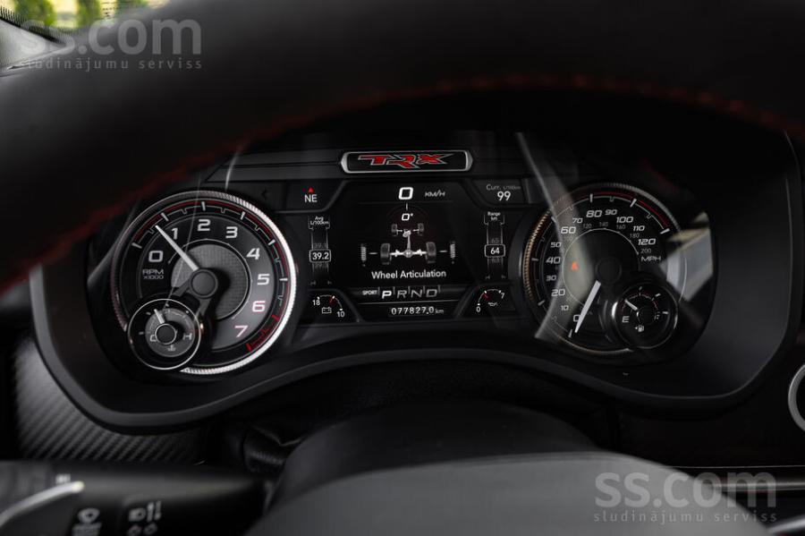 Grey Dodge RAM 2021 in Jelgava, with an engine capacity of 6.20 L and mileage of 77 thousand km for 79900 €, photo 31 on AUTOMOTO.COM.LV
