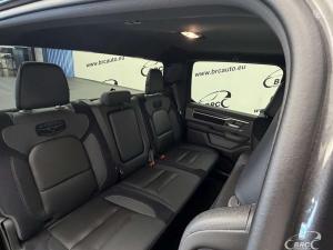 Pelēks Dodge RAM 2021 Viļņa, ar dzinēja tilpumu 5.65 L un nobraukumu 57 tūkst. km par 36900 €, foto 15 vietnē AUTOMOTO.COM.LV