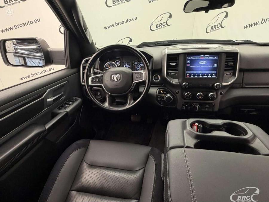 Pelēks Dodge RAM 2021 Viļņa, ar dzinēja tilpumu 5.65 L un nobraukumu 57 tūkst. km par 36900 €, foto 17 vietnē AUTOMOTO.COM.LV