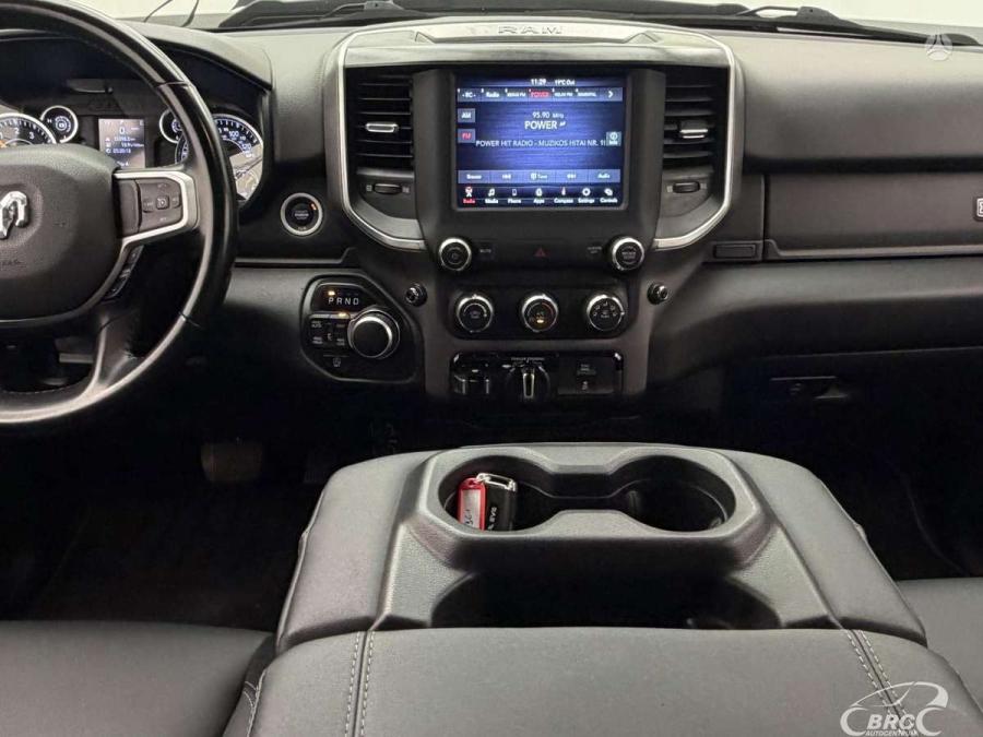 Pelēks Dodge RAM 2021 Viļņa, ar dzinēja tilpumu 5.65 L un nobraukumu 57 tūkst. km par 36900 €, foto 18 vietnē AUTOMOTO.COM.LV