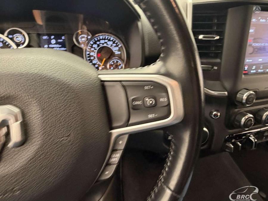 Pelēks Dodge RAM 2021 Viļņa, ar dzinēja tilpumu 5.65 L un nobraukumu 57 tūkst. km par 36900 €, foto 31 vietnē AUTOMOTO.COM.LV