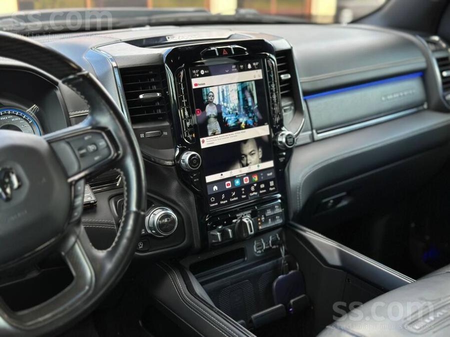 Pelēks Dodge RAM 2022 Rīga, ar dzinēja tilpumu 5.70 L un nobraukumu 65 tūkst. km par 59900 €, foto 18 vietnē AUTOMOTO.COM.LV