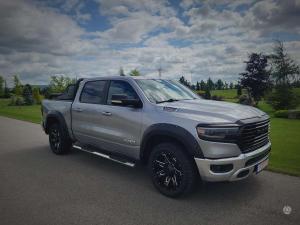Grey Dodge RAM 2022 in Birzai, with an engine capacity of 3.00 L and mileage of 158 thousand km for 31000 €, photo 7 on AUTOMOTO.COM.LV