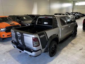 Grey Dodge RAM 2022 in Klaipeda, with an engine capacity of 0.00 L and mileage of 89 thousand km for 41745 €, photo 4 on AUTOMOTO.COM.LV