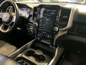 Grey Dodge RAM 2022 in Klaipeda, with an engine capacity of 0.00 L and mileage of 89 thousand km for 41745 €, photo 11 on AUTOMOTO.COM.LV