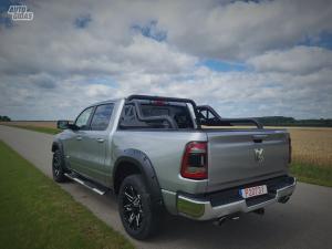 Pelēks Dodge RAM 2022 Biržai, ar dzinēja tilpumu 3.00 L un nobraukumu 158 tūkst. km par 30999 €, foto 4 vietnē AUTOMOTO.COM.LV