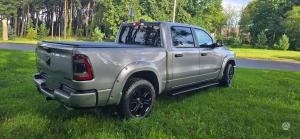 Grey Dodge RAM 2023 in Klaipeda, with an engine capacity of 5.70 L and mileage of 41 thousand km for 43000 €, photo 7 on AUTOMOTO.COM.LV