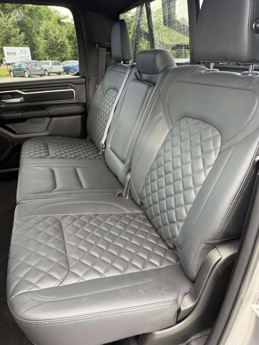 Grey Dodge RAM 2025 in Plunge, with an engine capacity of 3.00 L and mileage of 19 thousand km for 52030 €, photo 12 on AUTOMOTO.COM.LV