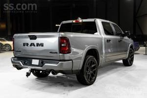 Grey Dodge RAM 2025 in Riga, with an engine capacity of 3.00 L and mileage of 15 thousand km for 55000 €, photo 5 on AUTOMOTO.COM.LV