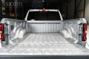 Grey Dodge RAM 2025 in Riga, with an engine capacity of 3.00 L and mileage of 15 thousand km for 55000 €, photo 7 on AUTOMOTO.COM.LV