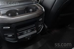 Grey Dodge RAM 2025 in Riga, with an engine capacity of 3.00 L and mileage of 15 thousand km for 55000 €, photo 16 on AUTOMOTO.COM.LV
