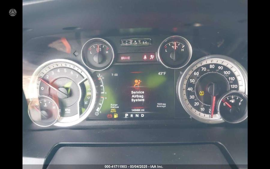 Orange Dodge RAM 2015 in Siauliai, with an engine capacity of 5.65 L and mileage of 232 thousand km for 10000 €, photo 21 on AUTOMOTO.COM.LV