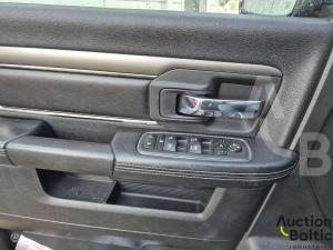 Dodge RAM 2013 in Rokiskis, with an engine capacity of 5.65 L and mileage of 389 thousand km for 11200 €, photo 14 on AUTOMOTO.COM.LV