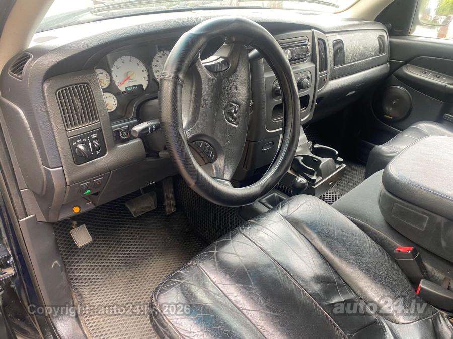 Додж РАМ 2003 в Таллин, объемом двигателя 4.70 л и пробегом 351 тыс. км за 11999 €, фото 16 на AUTOMOTO.COM.LV
