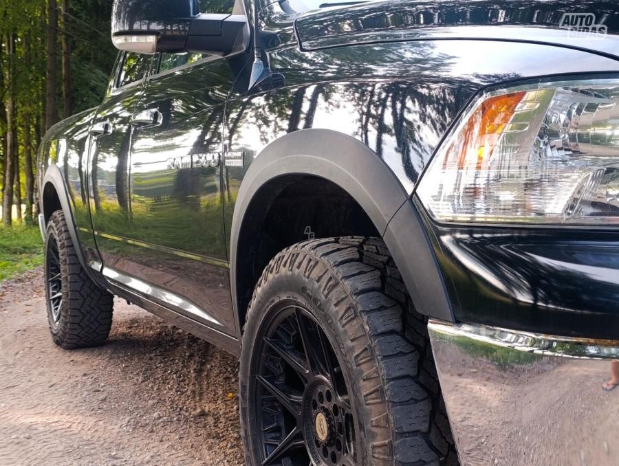Dodge RAM 2012 Viļņa, ar dzinēja tilpumu 5.70 L un nobraukumu 270 tūkst. km par 10500 €, foto 7 vietnē AUTOMOTO.COM.LV
