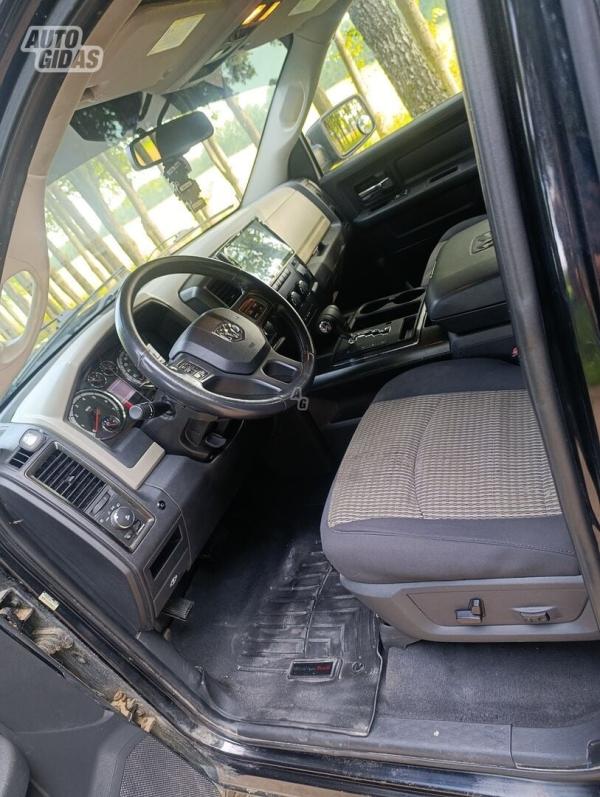 Dodge RAM 2012 in Vilnius, with an engine capacity of 5.70 L and mileage of 270 thousand km for 10500 €, photo 7 on AUTOMOTO.COM.LV