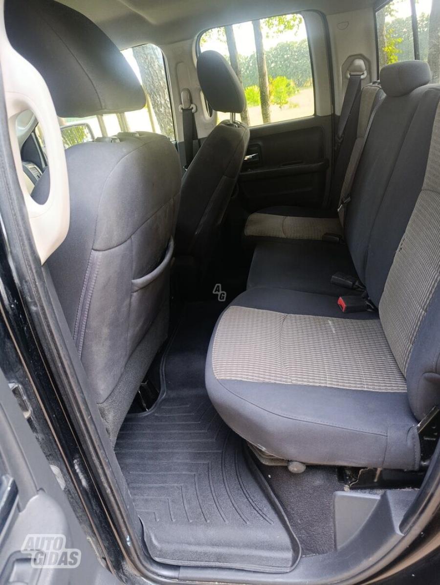 Dodge RAM 2012 Viļņa, ar dzinēja tilpumu 5.70 L un nobraukumu 270 tūkst. km par 10500 €, foto 10 vietnē AUTOMOTO.COM.LV