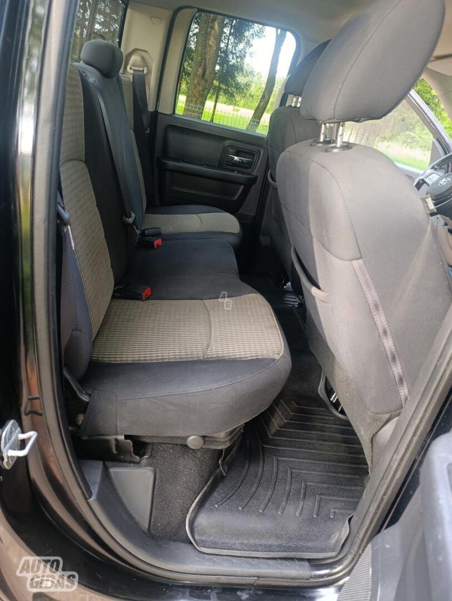 Dodge RAM 2012 Viļņa, ar dzinēja tilpumu 5.70 L un nobraukumu 270 tūkst. km par 10500 €, foto 11 vietnē AUTOMOTO.COM.LV