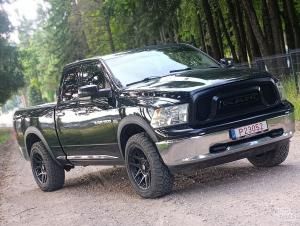 Dodge RAM 2012 Viļņa, ar dzinēja tilpumu 5.70 L un nobraukumu 270 tūkst. km par 10500 €, foto 4 vietnē AUTOMOTO.COM.LV