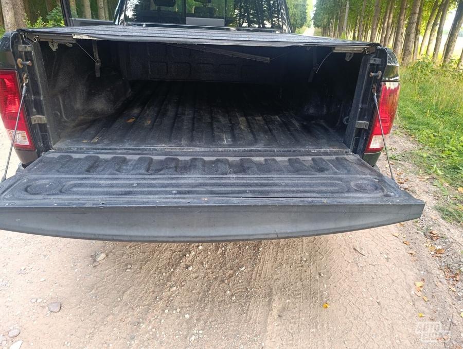Dodge RAM 2012 Viļņa, ar dzinēja tilpumu 5.70 L un nobraukumu 270 tūkst. km par 10500 €, foto 13 vietnē AUTOMOTO.COM.LV